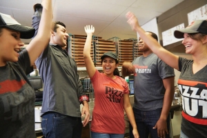 Shift Managers | Pizza Hut UK Delivery Careers | Careers in Stores and ...